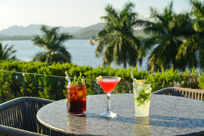 Bougainvillea Terrace by the lake – Pronite
